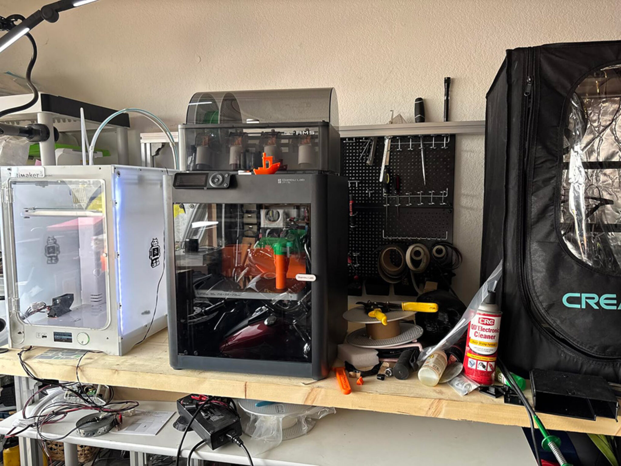 Bambu Lab P1S Review – Fast, Precise, and Multi-Color CoreXY 3D Printer